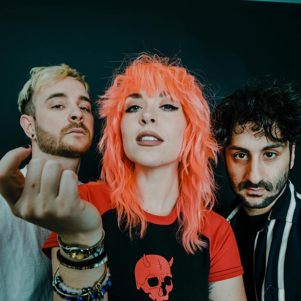 The Foxies - Criaturas Salvajes