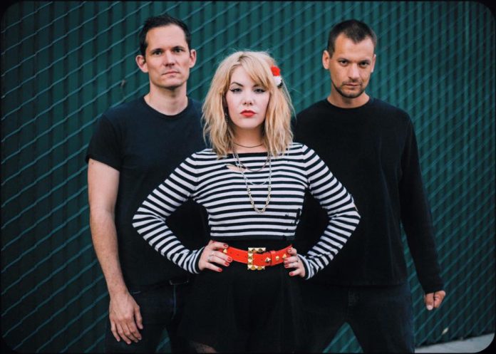 Turbulent Hearts Vs The Darts - Criaturas Salvajes